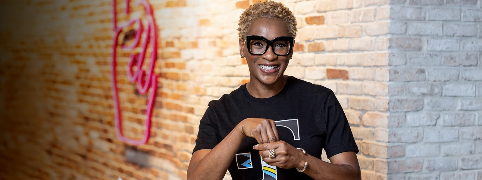 Solutions for Deaf Individuals | T-Mobile Access